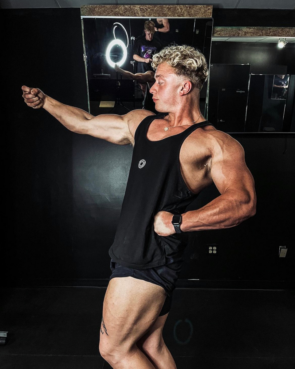 Essential Stringer | Black – Omniletics